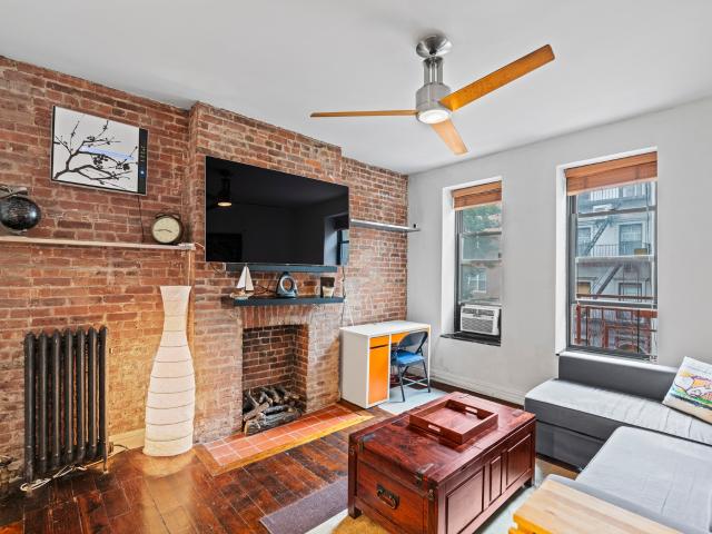336 East 77th Street, New York, NY