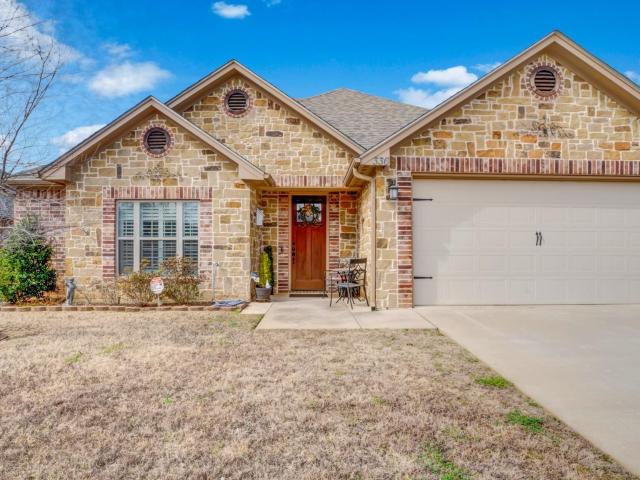 336 Kingdom Blvd, Lindale, TX 75771 | MLS #26003 | Compass