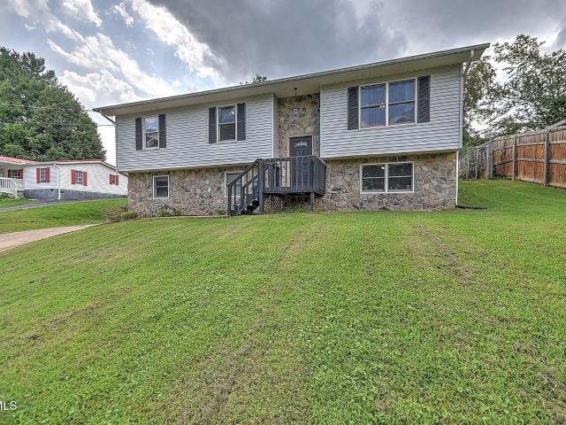 336 Hemlock Street