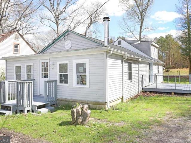 336 Laurel Ave, Monroe Township, NJ 08094