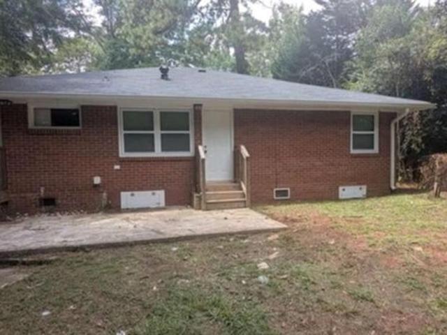336 Laurel Ln, Stockbridge, GA 30281