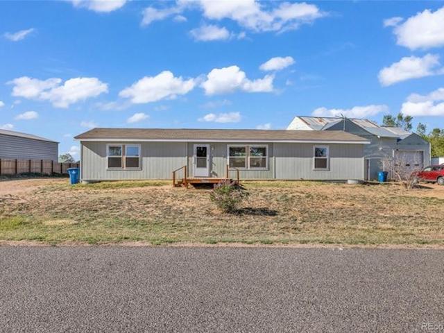 336 Lilac Cir, Lochbuie, CO 80603