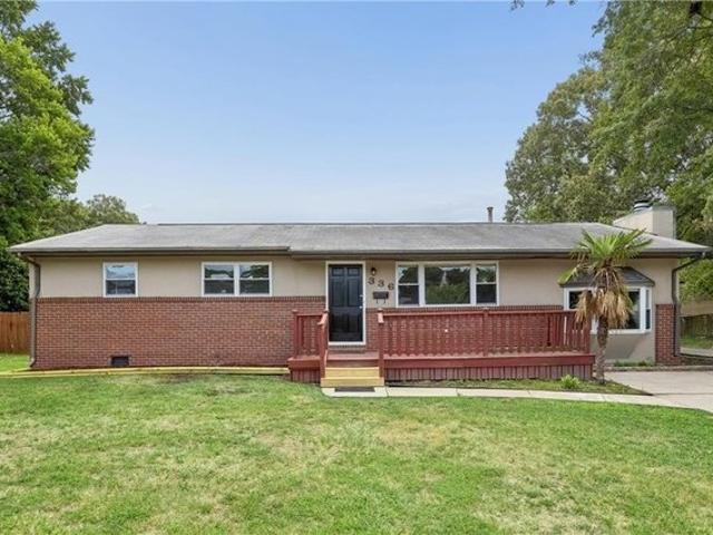 336 Lineberry Rd, Virginia Beach, VA 23452