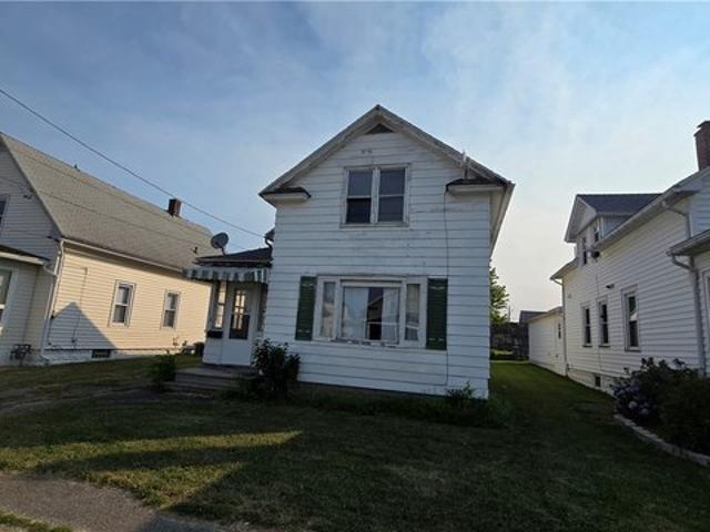 336 Nevins St, Dunkirk, NY 14048