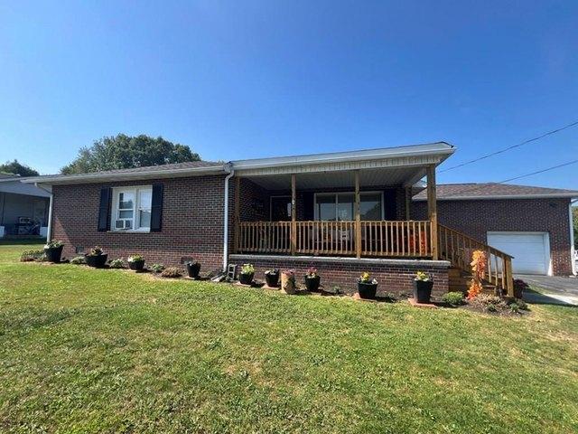 336 S Eisenhower Dr, Beckley, WV 25801