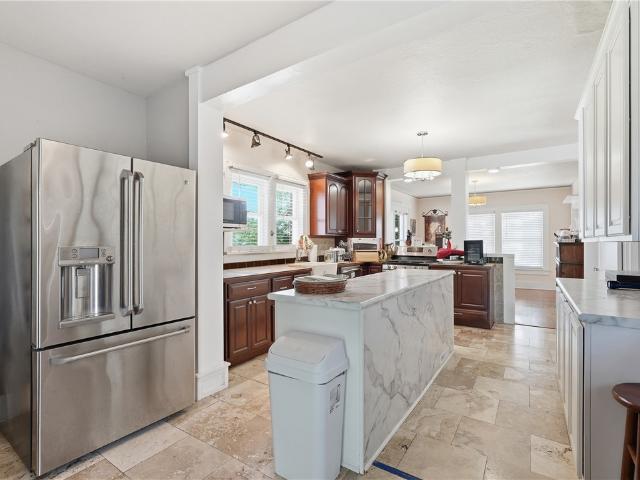 336 Skyline Drive