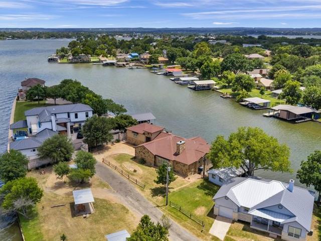 336 Park Ln, Sunrise Beach, TX 78643