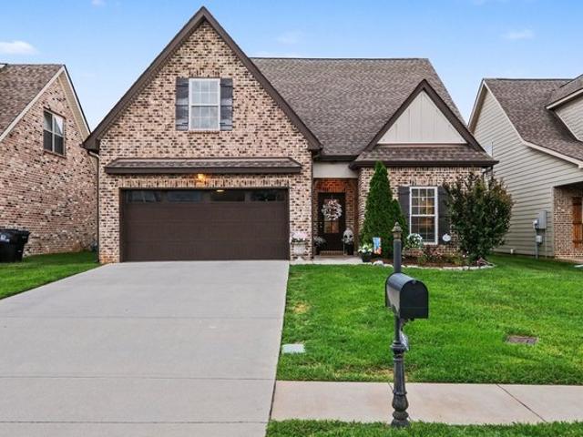 336 Rockcastle Dr, Murfreesboro, TN 37128