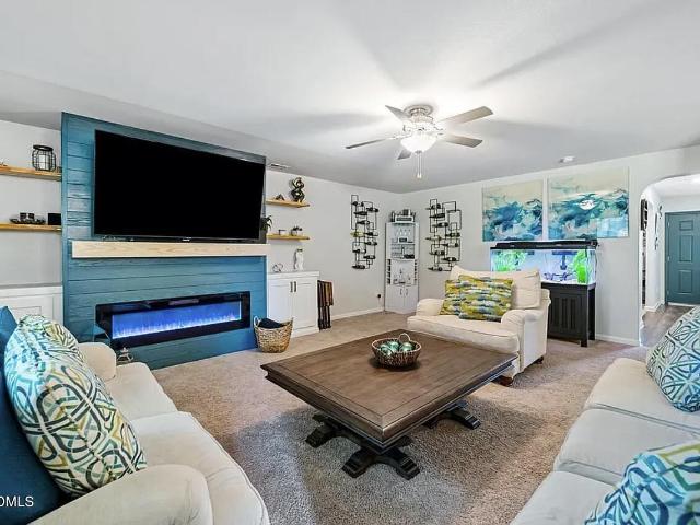336 Rustling Way