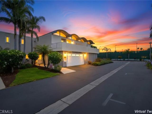 336 Tours Ln, Costa Mesa, CA 92627