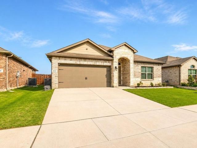 336 Youngblood Ln, Fort Worth, TX 76131
