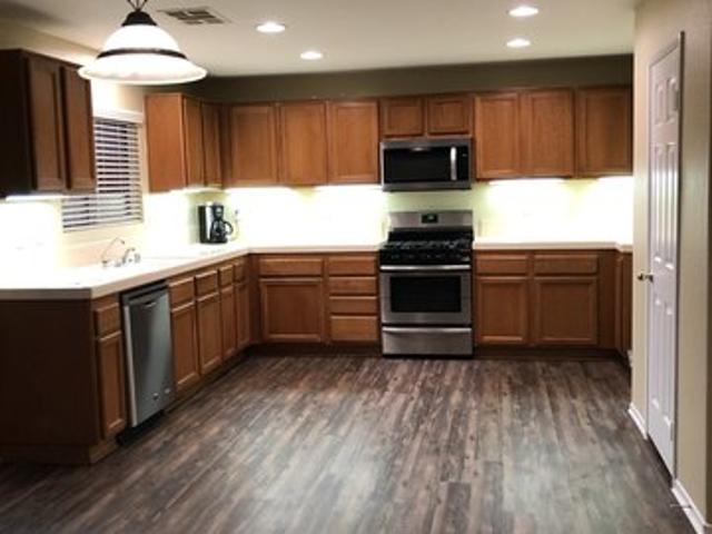 33759 Petunia St, Murrieta, CA 92563