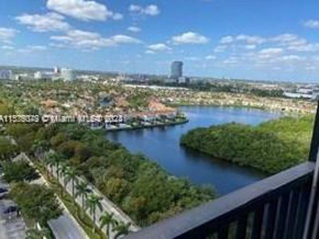 3375 N Country Club Dr #PH01, Aventura, FL 33180