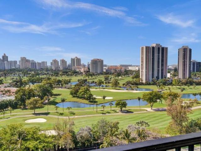 3375 N Country Club Dr #1407, Aventura, FL 33180