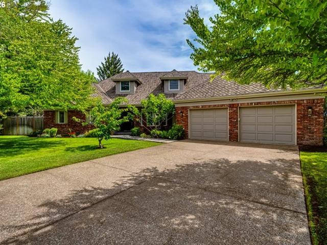 3375 Bardell Ave, Eugene, OR 97401