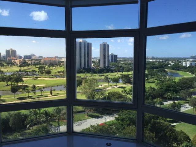 3375 Country Club Dr N #1408, Aventura, FL 33180