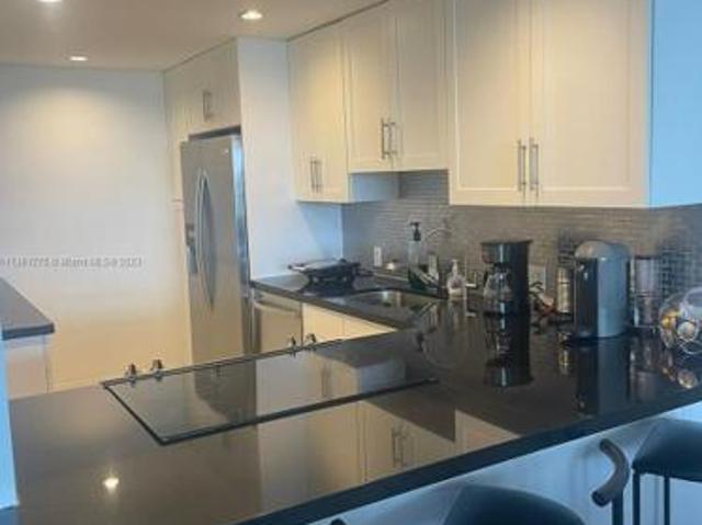 3375 Country Club Dr N #706, Aventura, FL 33180