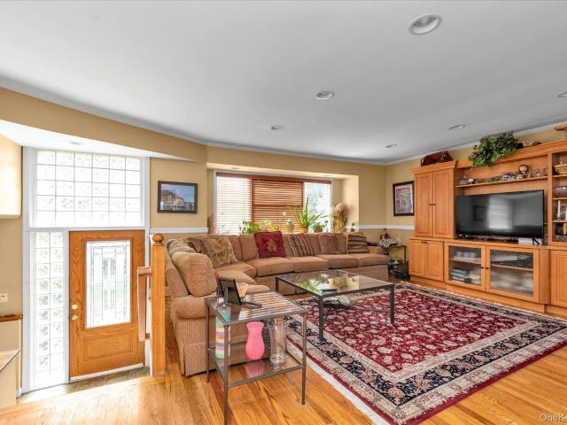 3375 Fairway Road