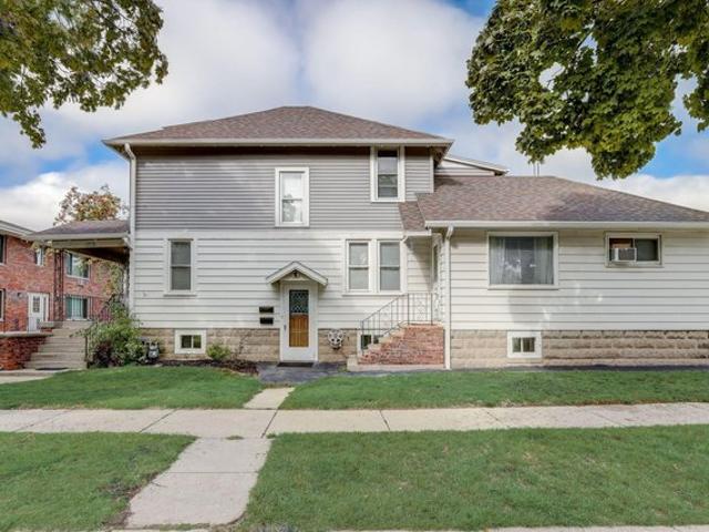 3375 S 98th St, Milwaukee, WI 53227