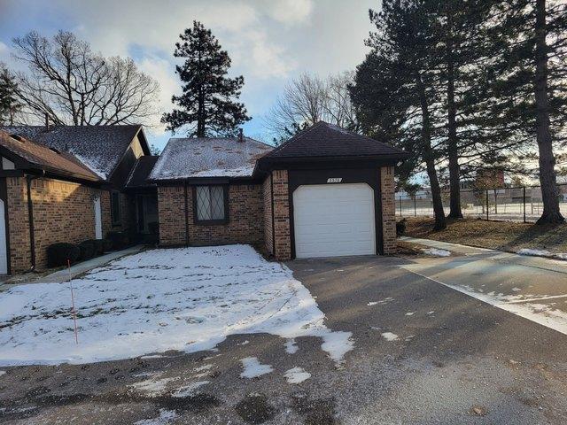 3376 Heritage Pkwy, Dearborn, MI 48124