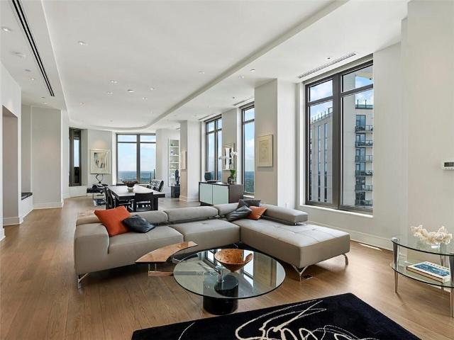 3376 Peachtree Road NE 44 B