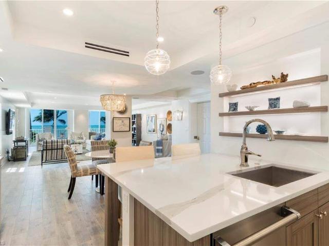 3377 Gulf Shore Blvd N 1B, Naples, FL