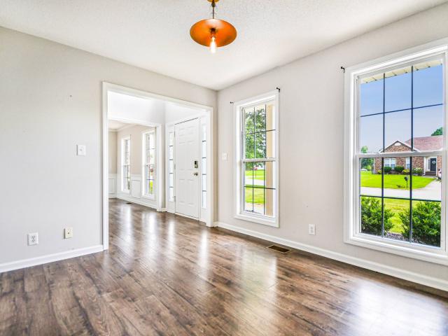 3378 Poplar Hill