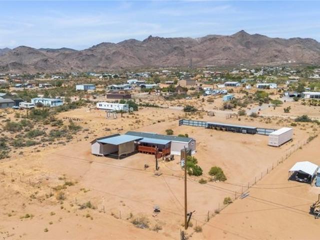 3379 N Bouse Rd, Golden Valley, AZ 86413