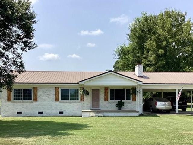 3379 Joe Reeves Rd, Castleberry, AL 36432