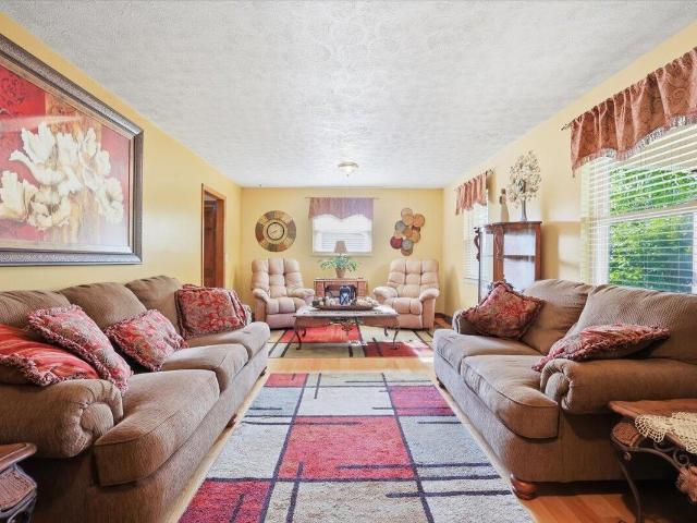 3379 Lake Drive