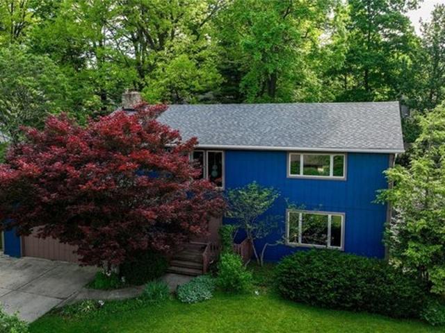 3379 S Smith Rd, Fairlawn, OH 44333
