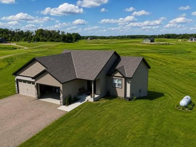 3379 th Ave NW, Cambridge, MN 55008