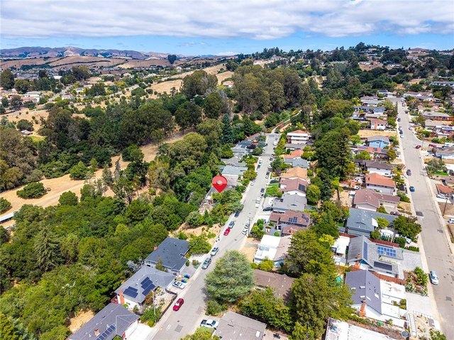 3370 Saddle Dr, Hayward, CA 94541