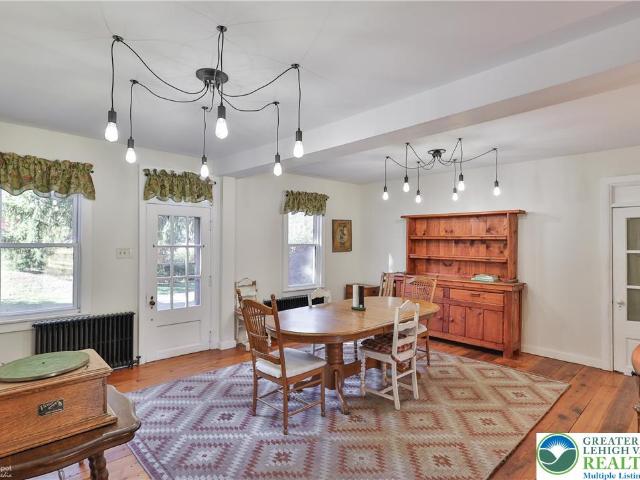 3371 Mathews Lane