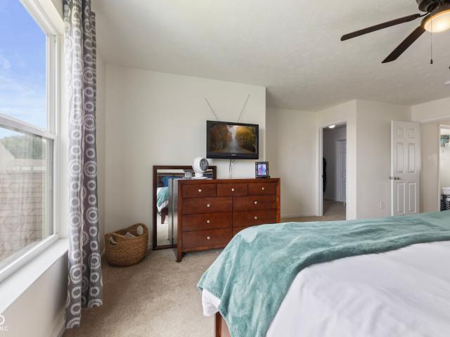 3372 Clary Blvd S Dr, Greenwood, IN 46143 | MLS #22062
