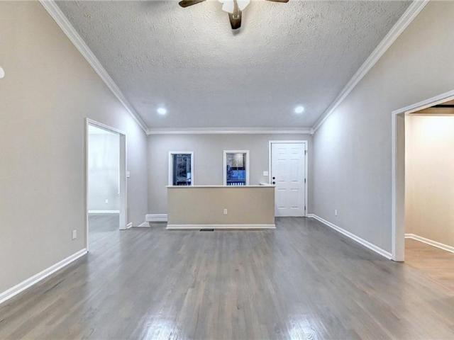 3372 Cottonwood Lane