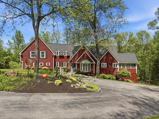 3372 Timberwood Ln, Ann Arbor, MI 48103