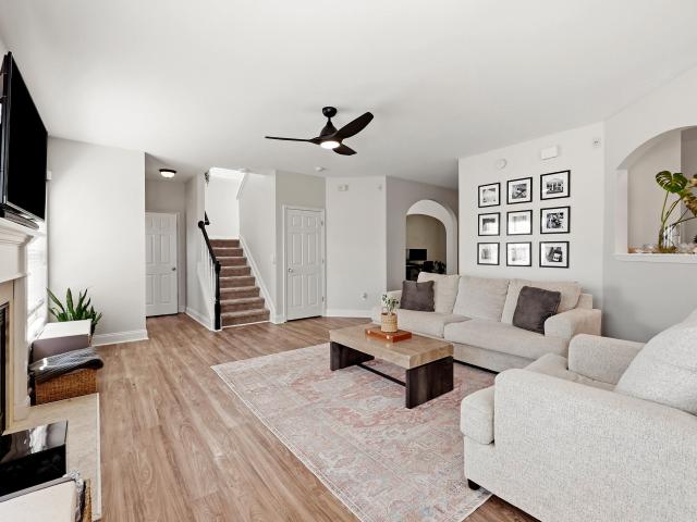 3373 Mathern Trail
