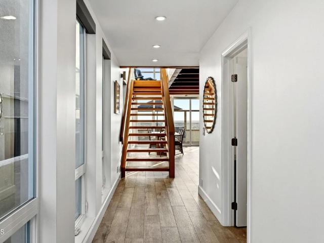 3373 Ocean Drive