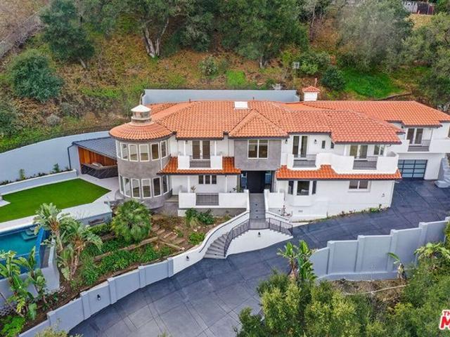3373 Coldwater Canyon Ave, Los Angeles, CA 91604
