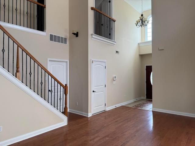 3373 Hibernia Pass