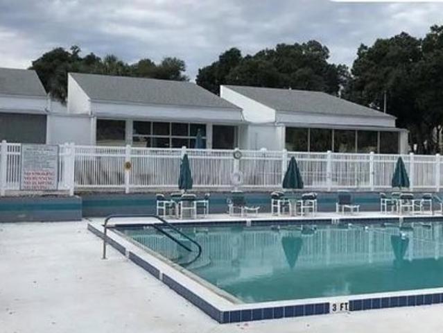 3373 S Royal Oaks Dr Apt 15 8, Inverness, FL 34452