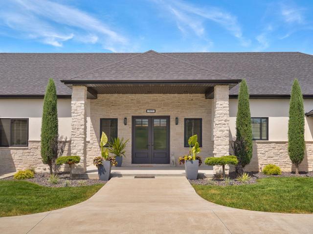 3373 Westwind Drive