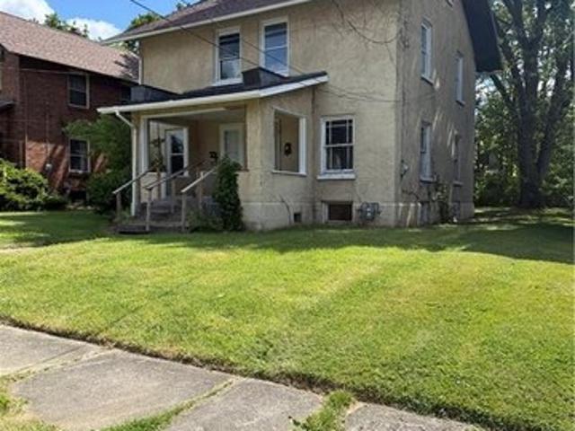 337 339 Shenango Blvd, Farrell, PA 16121