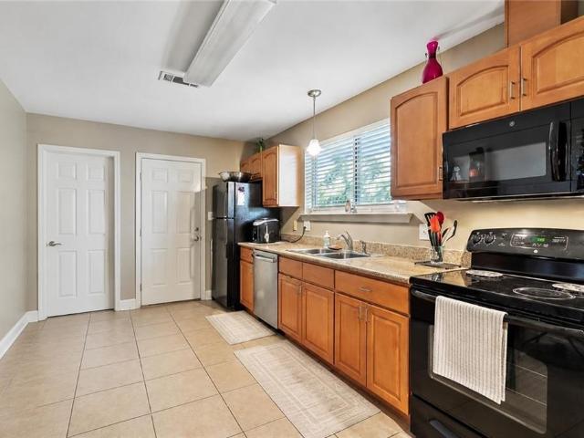 337 39Th Street
