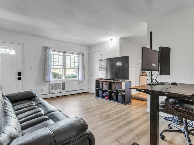 337 9 Hicksville Road 9