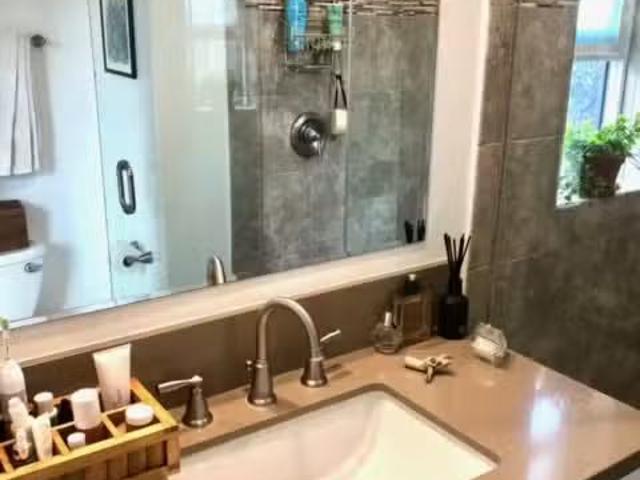 337 Cahuenga Dr, Unit 1st Floor Unit Apartments in Oxnard, CA