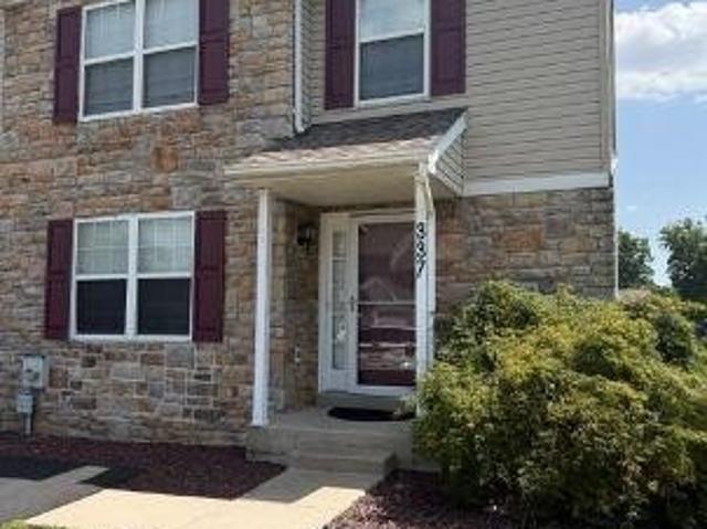 337 Cedar Waxwing Dr, Warrington, PA 18976