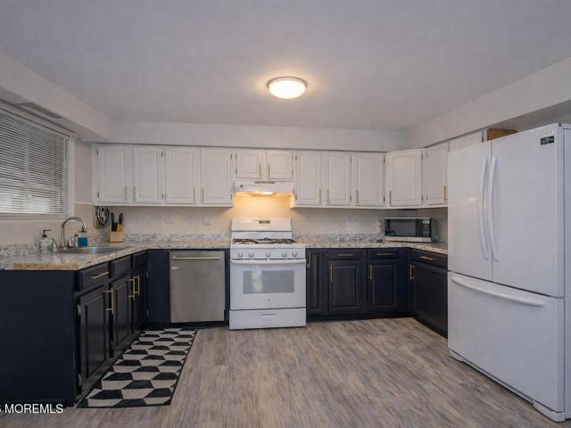 337 Crystal Dr, Brick, NJ 08723 | MLS #22605