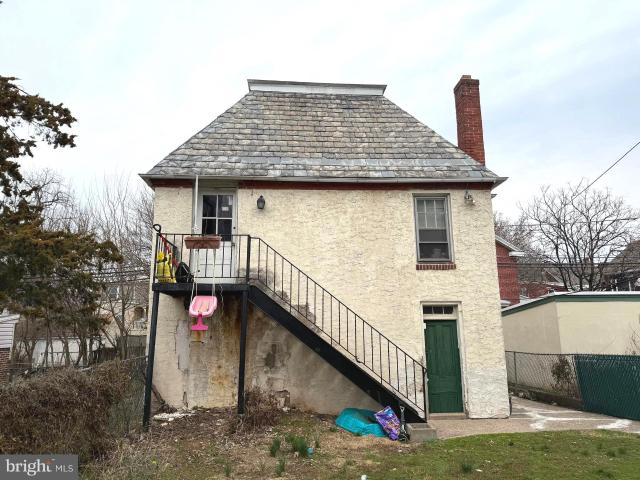 337 King St, Pottstown, PA 19464 | MLS #PAMC2171 | Compass